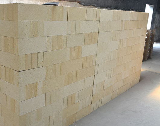 The Difference between High Alumina Brick and Clay Brick